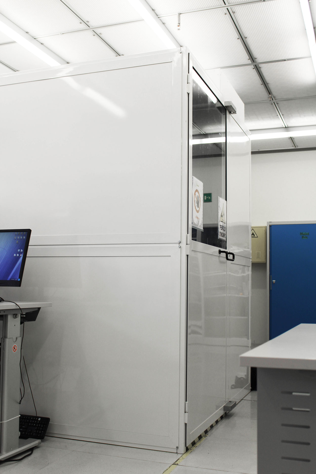 STMicroelectronics | STS Isolamenti