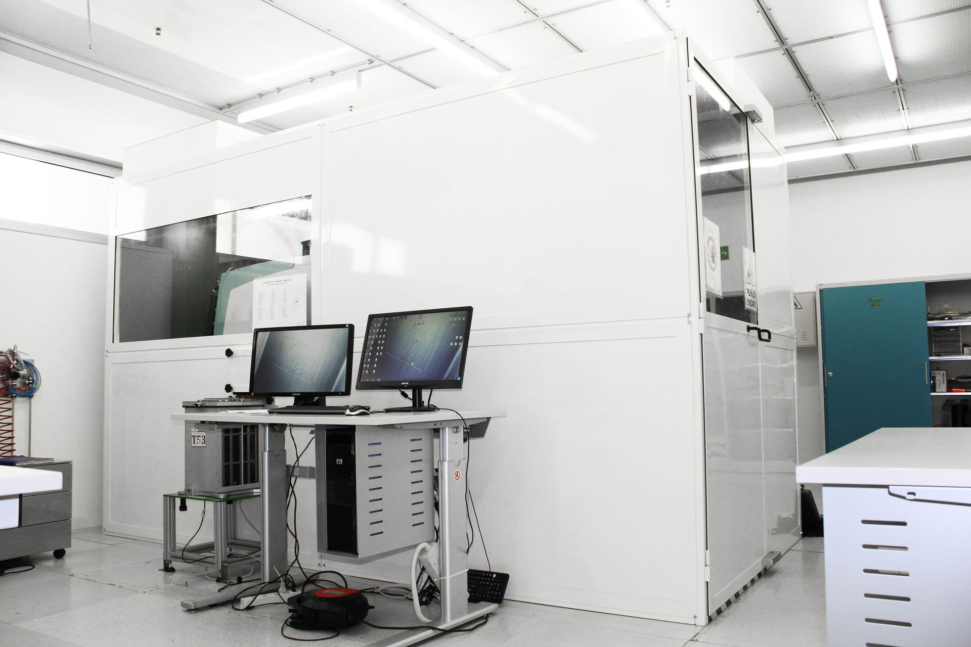 STMicroelectronics | STS Isolamenti